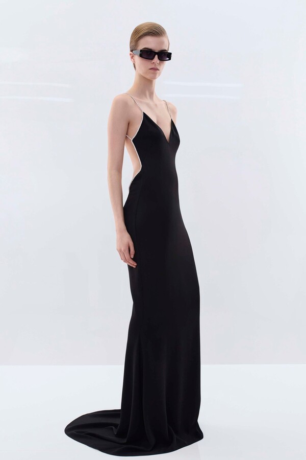 Tom Ford Pre-Fall 2027 Lookbook | Photos, Review and Videos | Kendam