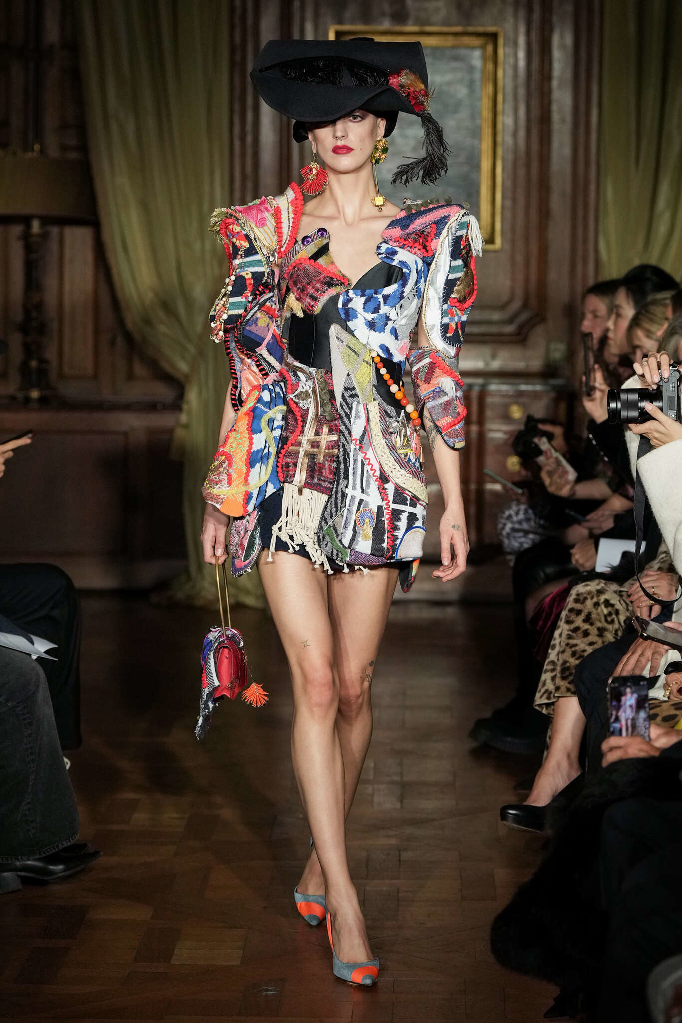 Ronald Van Der Kemp Spring Summer 2025 Haute Couture Fashion Show ...