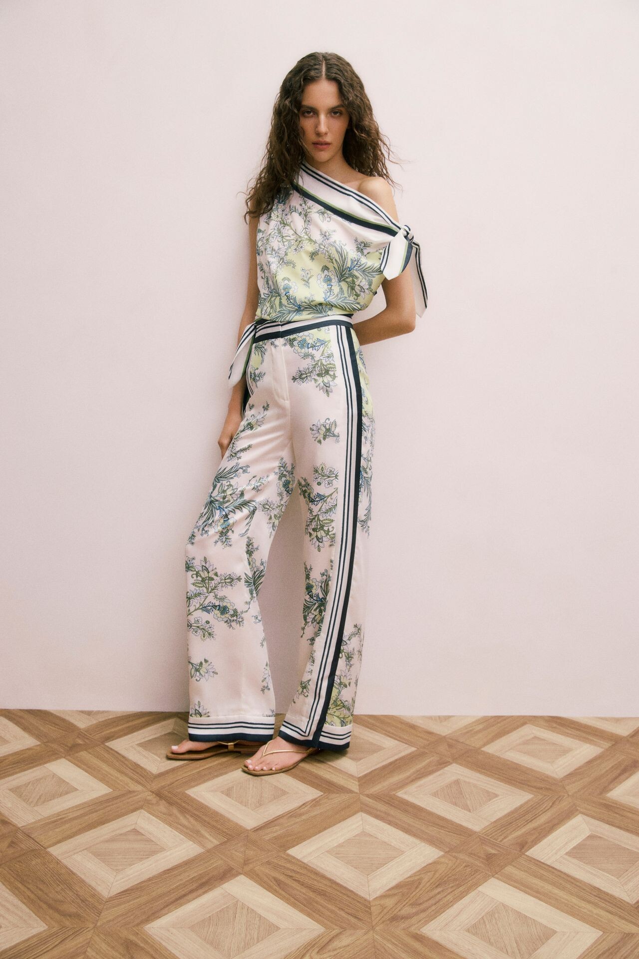 Veronica Beard Spring Summer 2026 Lookbook | Photos | Kendam