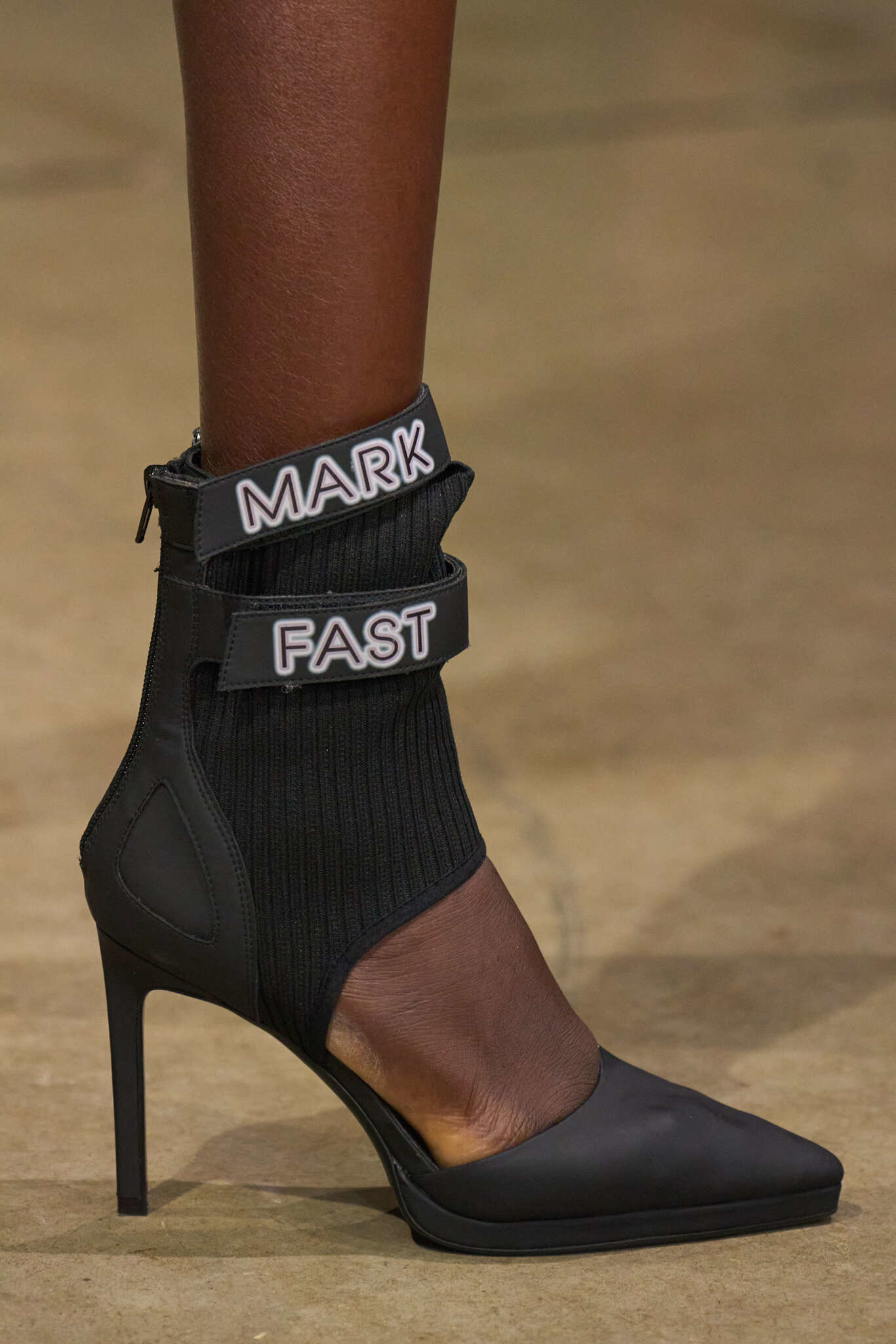 Mark Fast Spring Summer 2025 Fashion Show | Details and Closeups Photos ...