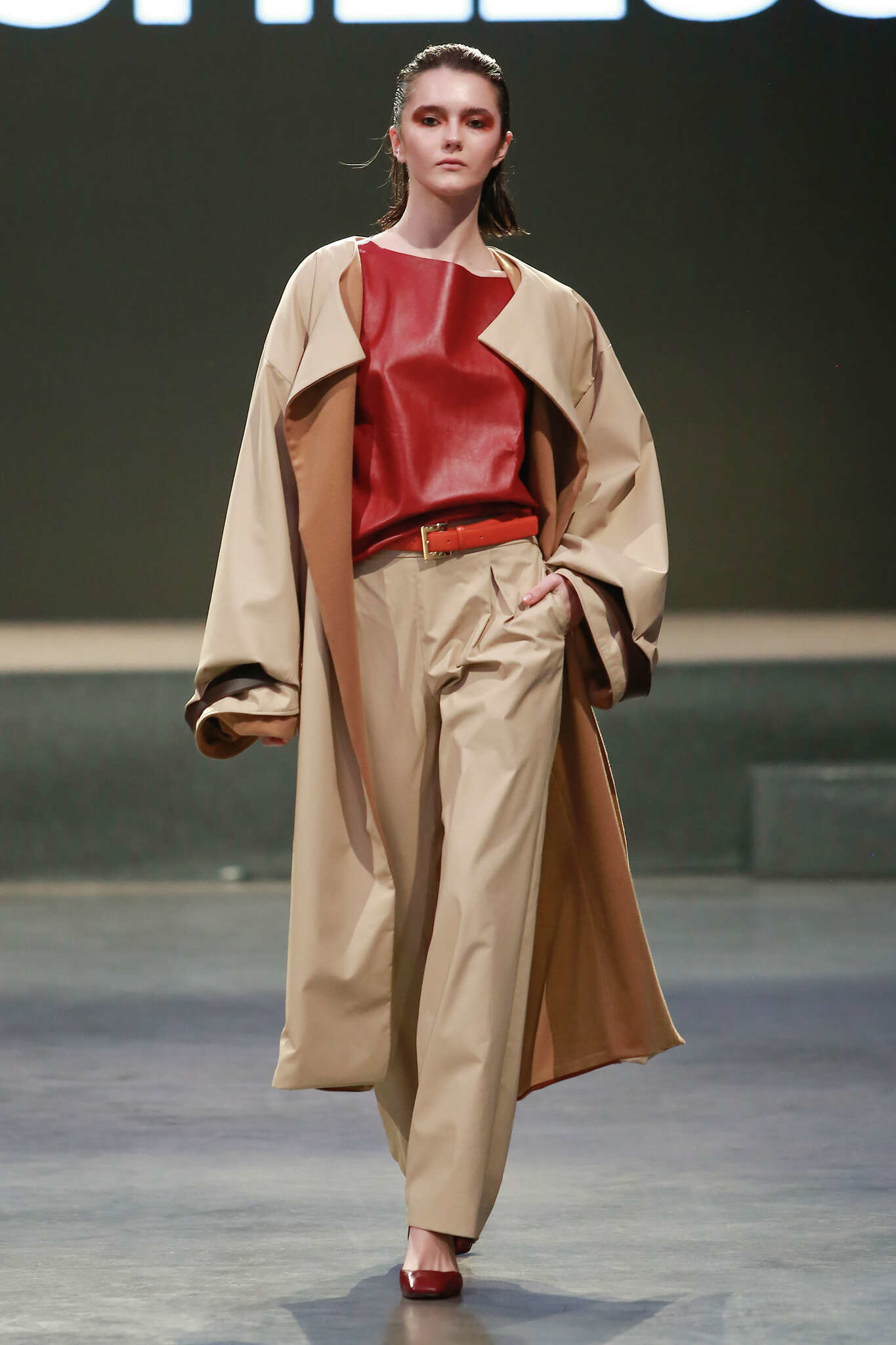 Angel Schlesser Fall Winter 2024-25 Fashion Show | Photos, Review and ...