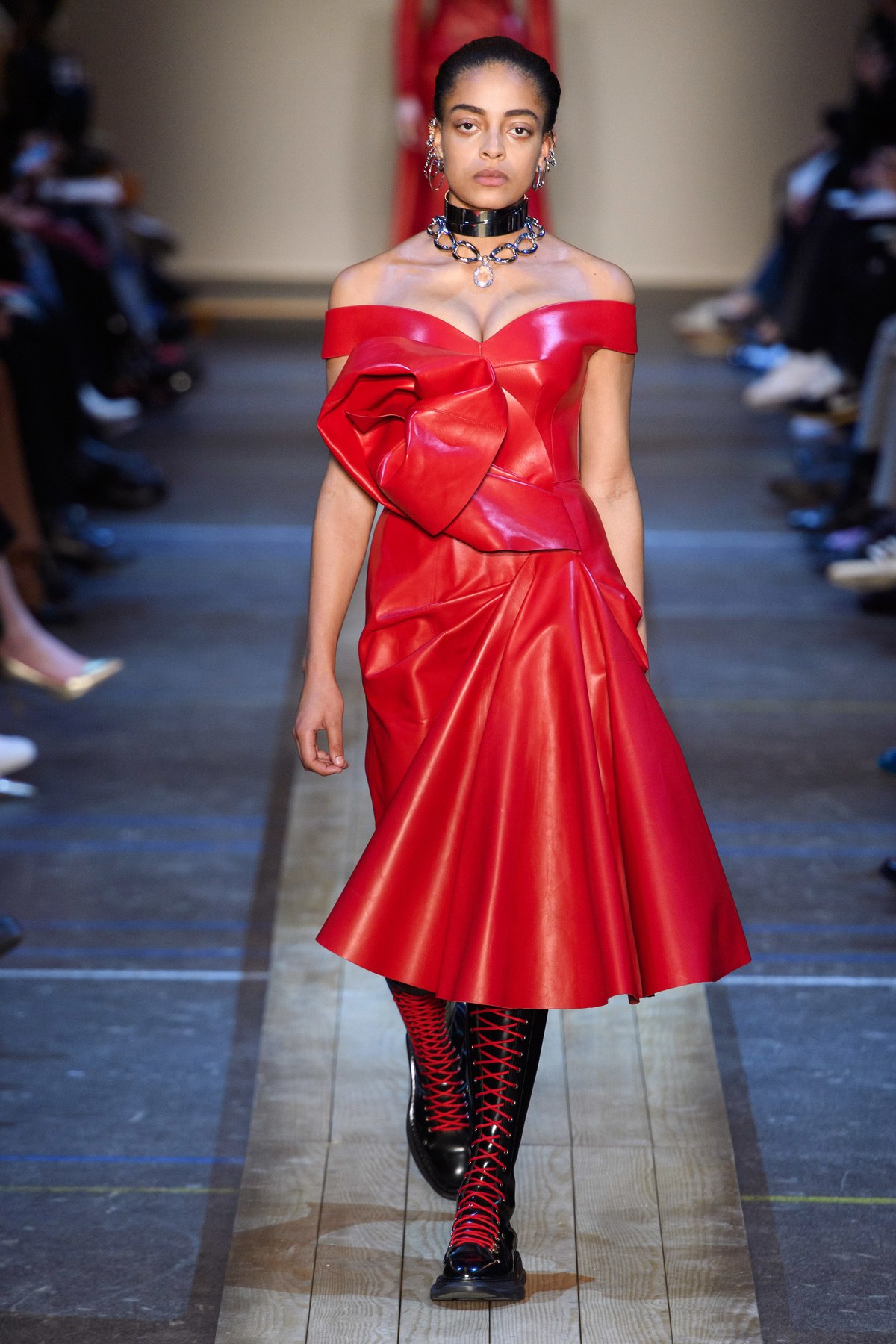 Alexander Mcqueen Fall Winter 2019-20 Fashion Show