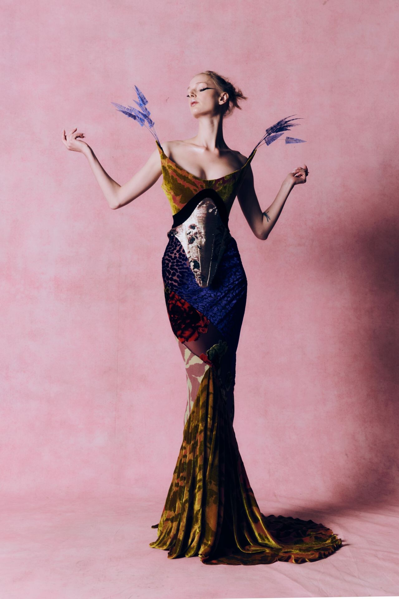 Harris Reed Fall Winter 2026-27 Lookbook | Photos, Review and Videos ...